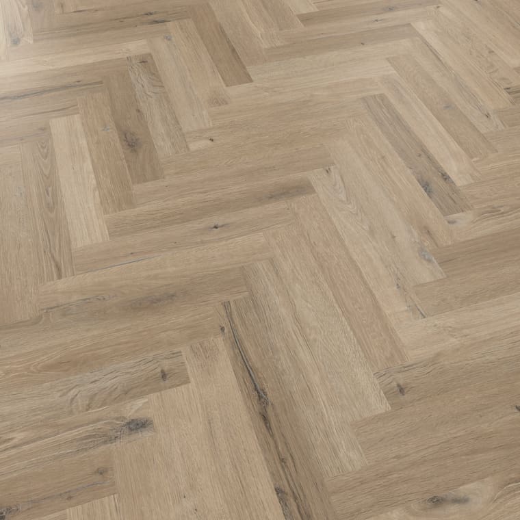 Karndean Knight Tile Washed Character Oak Herringbone Luxury Vinyl ...