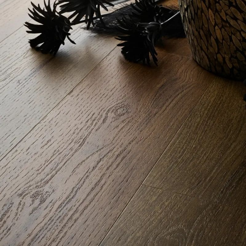 Textures Aged Oak Plank TP15 Luxury Vinyl Flooring (LVT) | Grosvenor ...